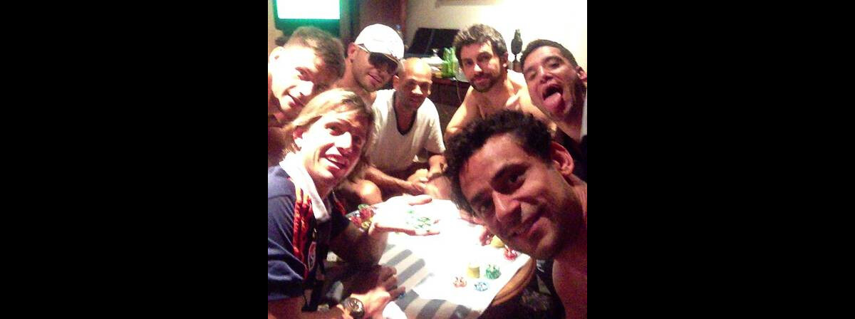 Foto: Depois dos dias de folia, Fred curtiu a folga ao lado dos amigos ...