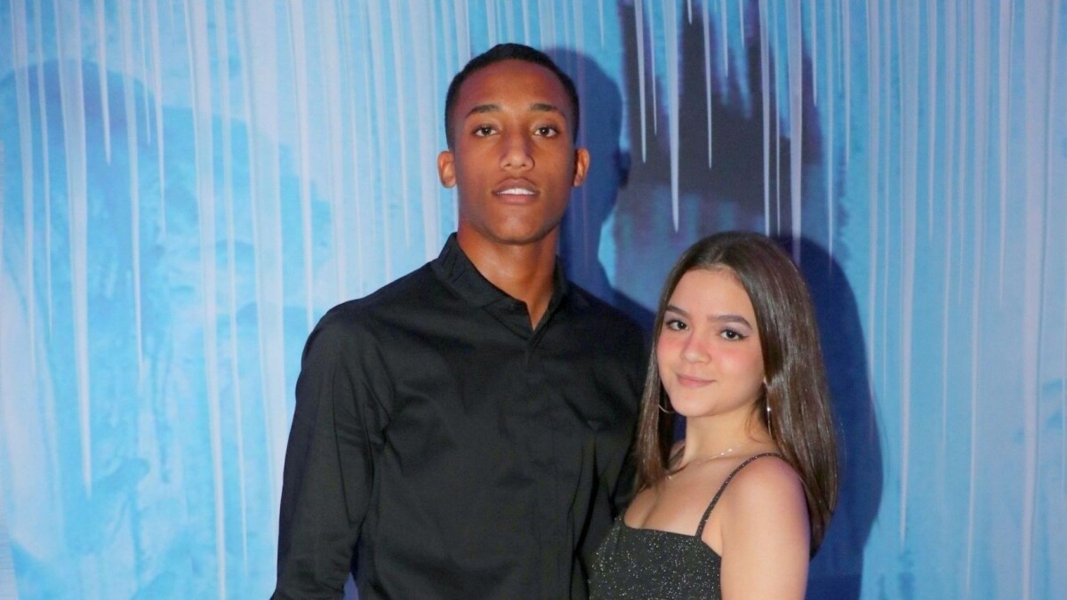 Foto: Mel Maia e namorado, João Pedro, combinam looks em foto nesta ...