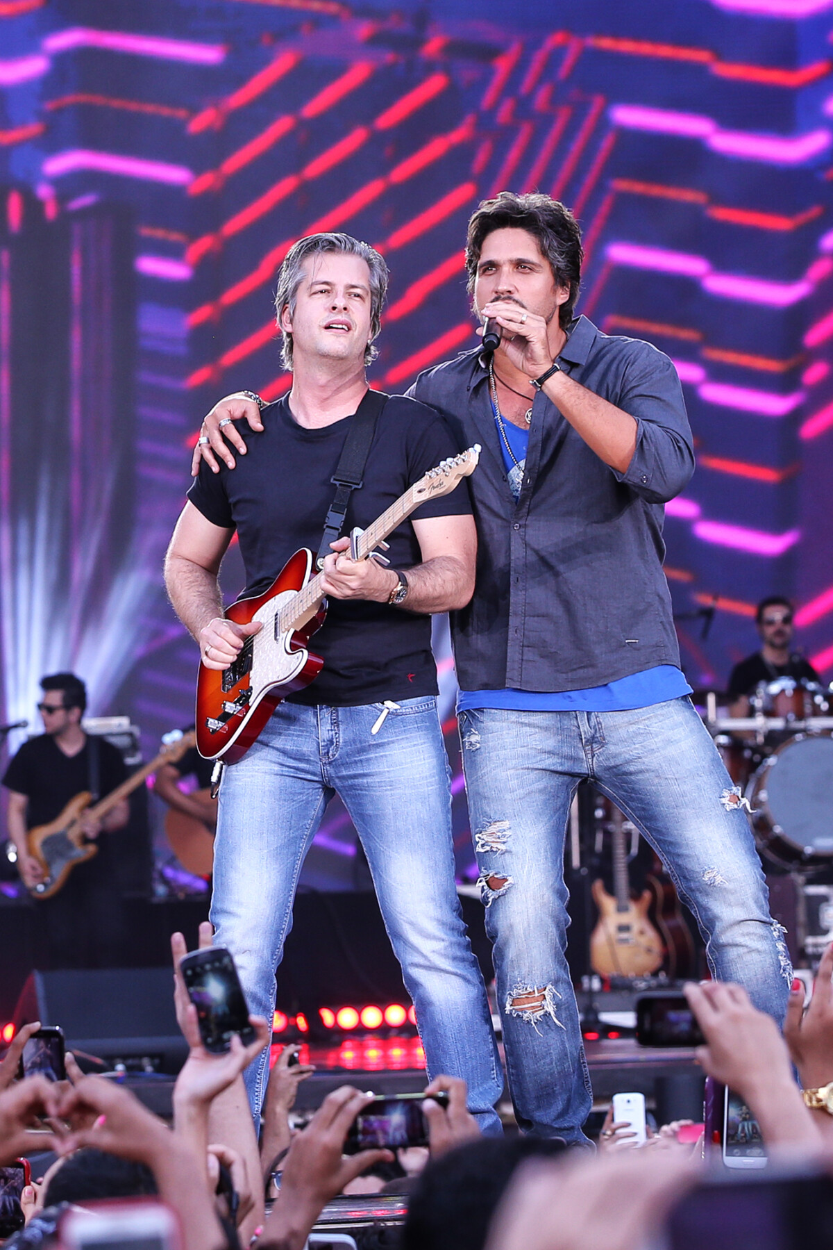 Foto: Victor Chaves falou sobre depressão que quase o fez tirar a vida ...