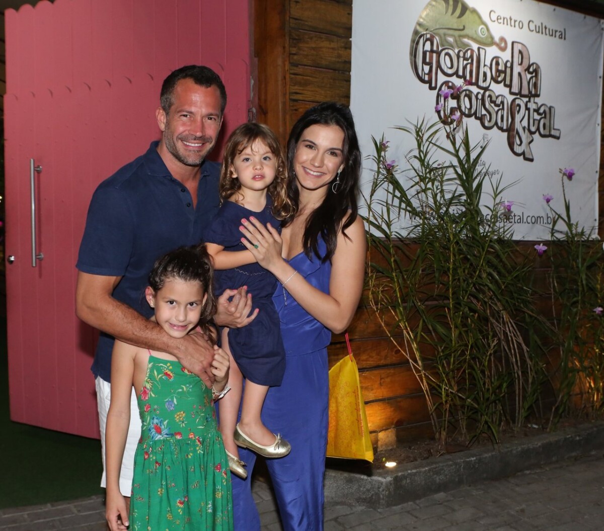 Foto: Malvino Salvador e Kyra Gracie irão fazer um chá de revelação ...