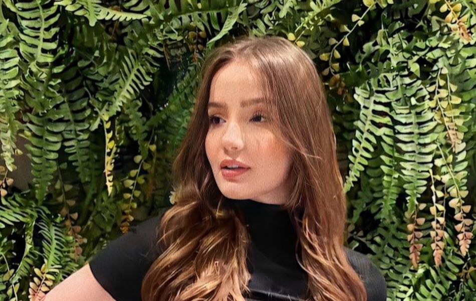 'Menina Fantasma' do SBT mostra mudança no corpo após lipo LAD. Veja ...