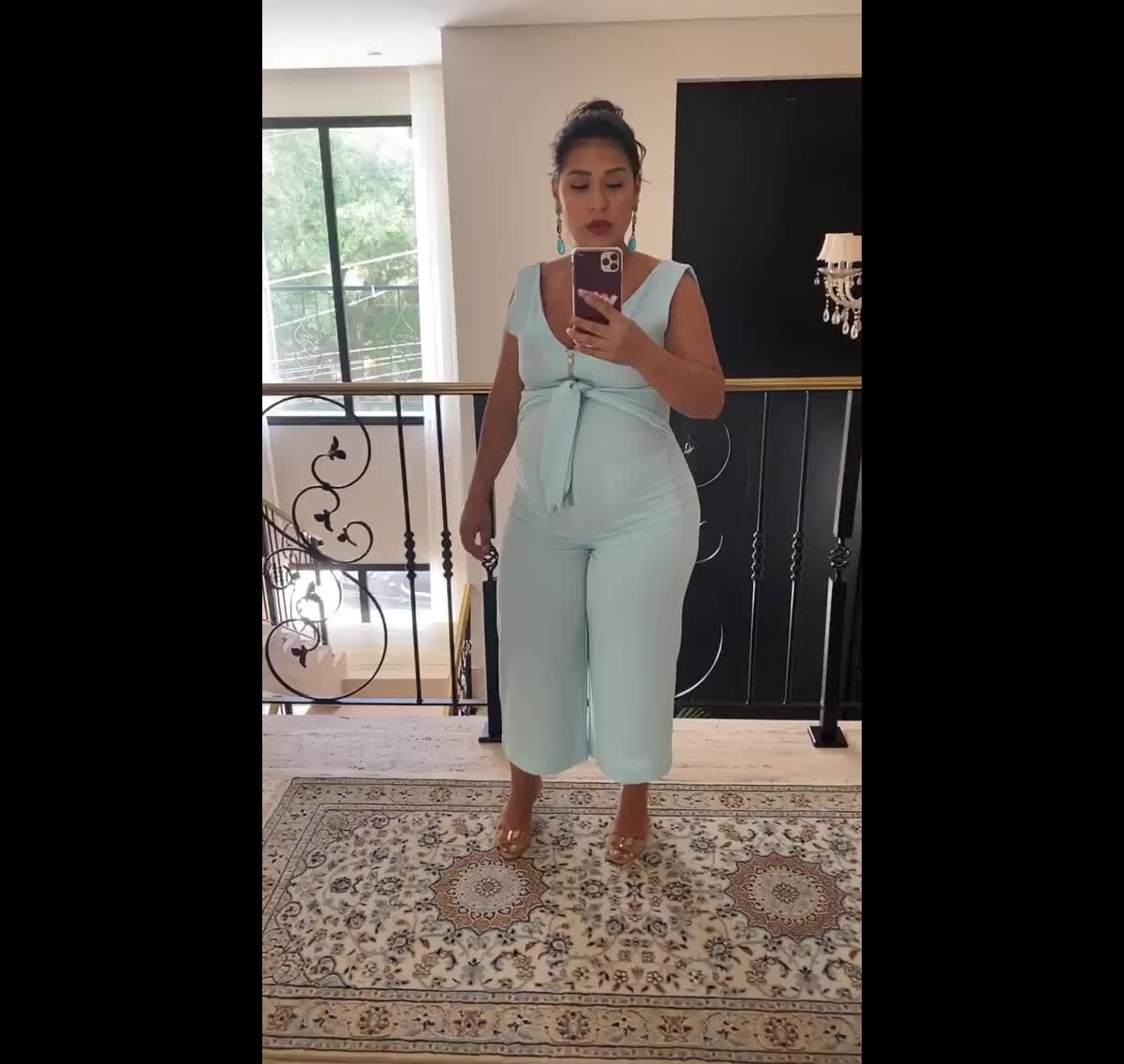 Vídeo: Veja vídeo de Simone, na gravidez, com look estiloso! - Purepeople
