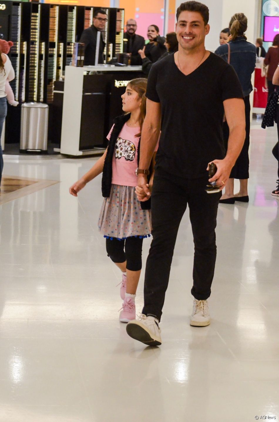 Cauã Reymond compartilha com o público o desejo da filha, Sofia ...