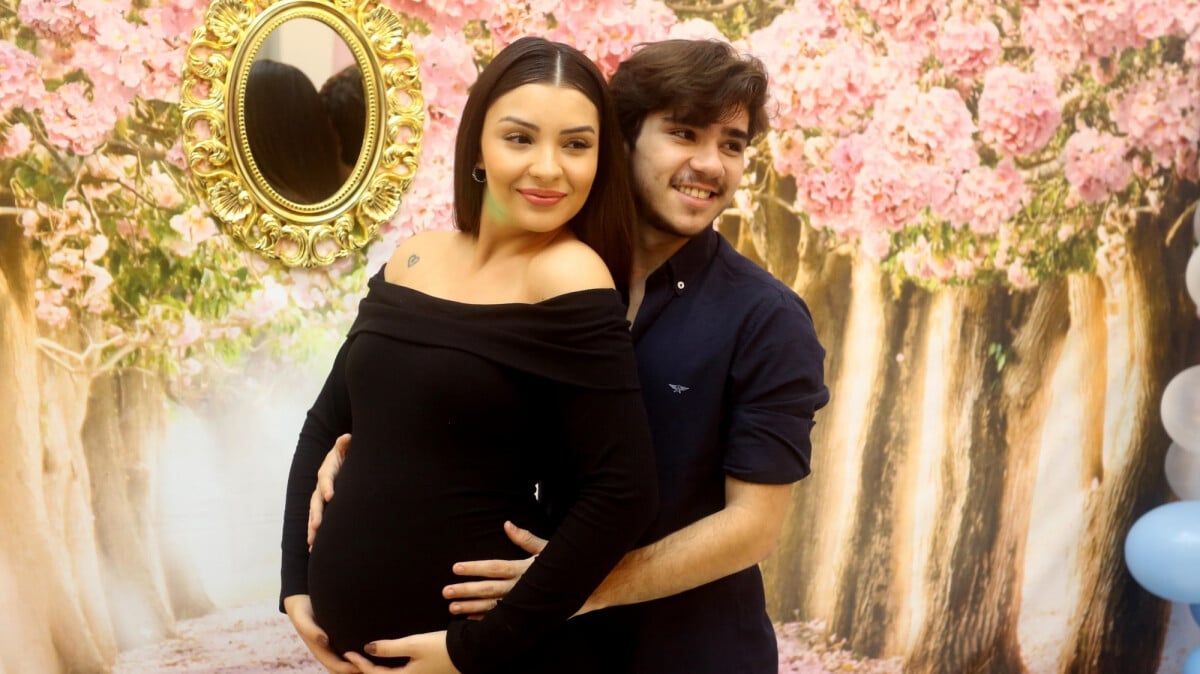 Foto: Mabel Calzolari e João Fernandes posam antes da atriz descobrir o ...