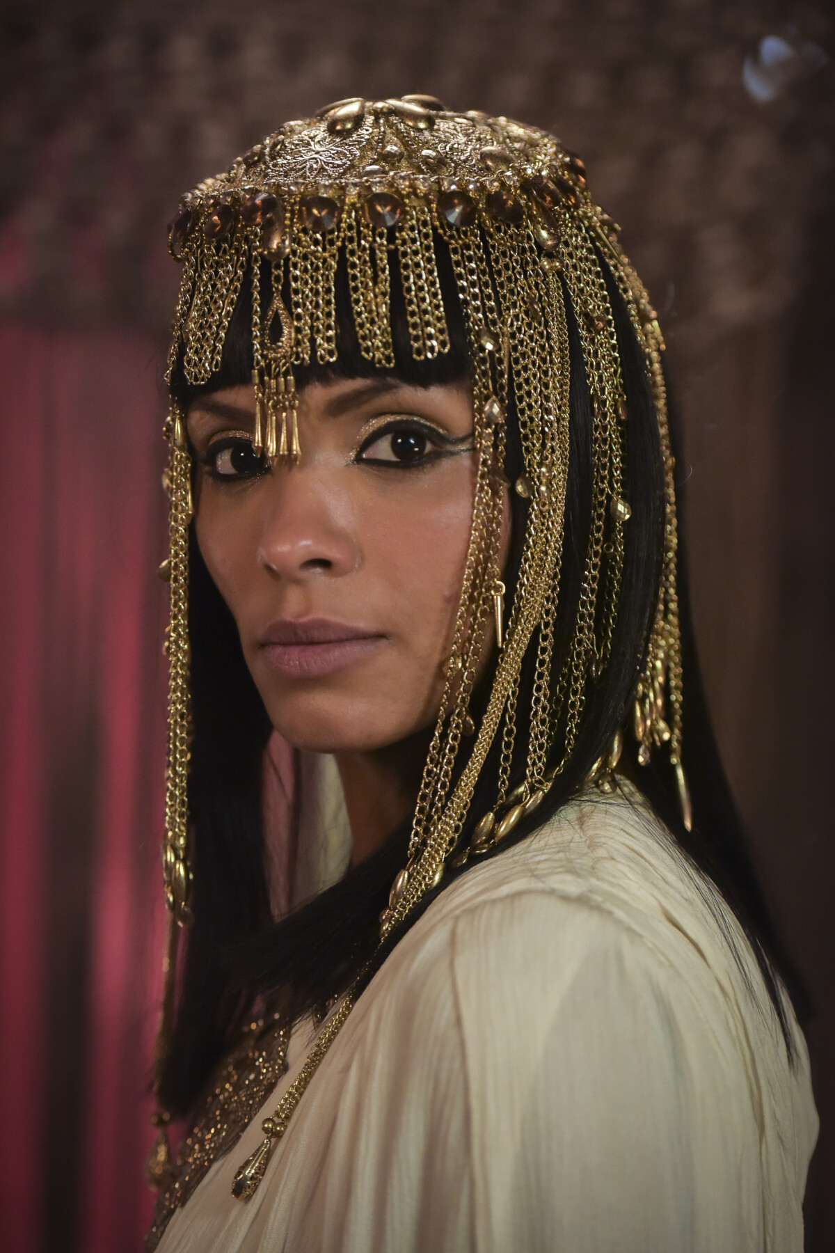 Foto: Novela 'Gênesis': Akia (Augusto Zacchi) e Maalate (Lidi Lisboa ...