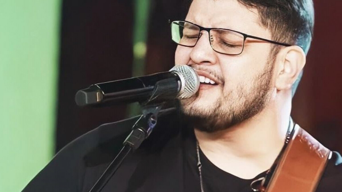 Foto: Cantor sertanejo Maurílio, dupla de Luiza, morreu aos 28 anos em ...
