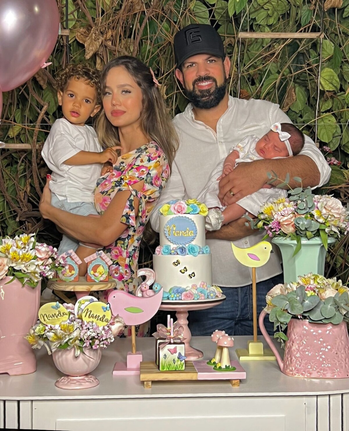 Foto: Biah Rodrigues foi a única dos quatro membros da família a vestir ...
