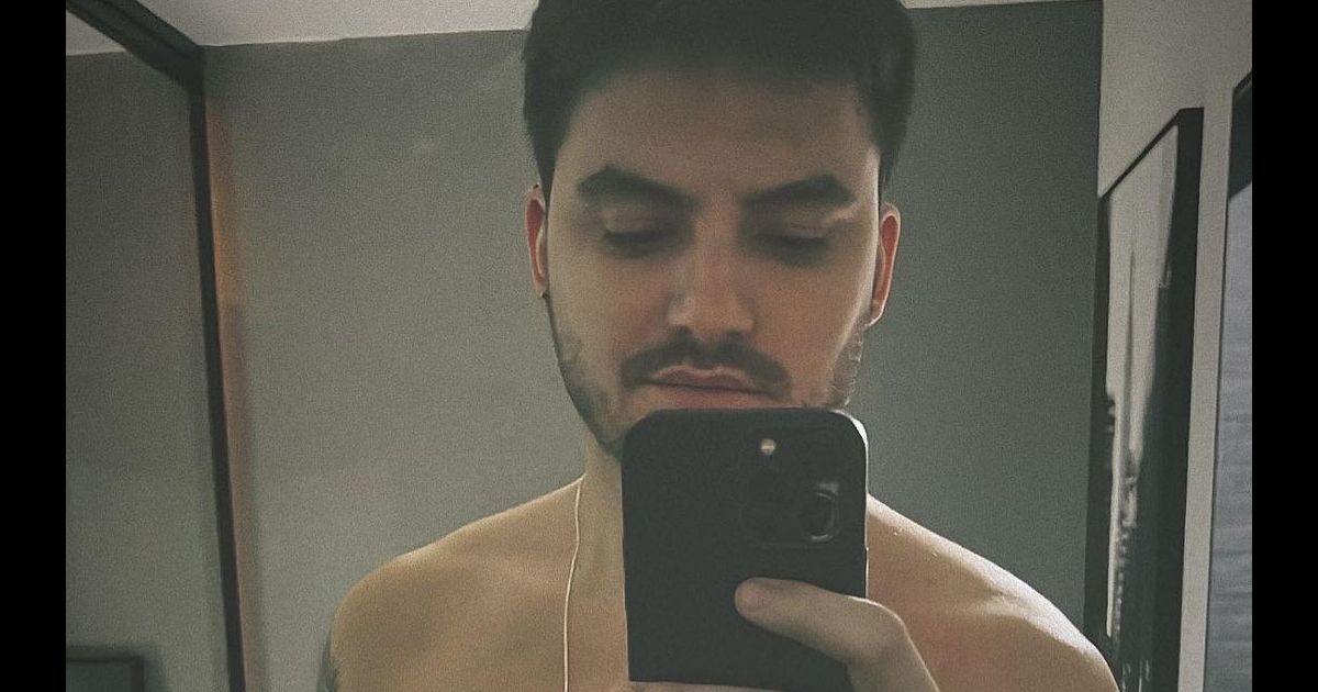 Felipe Neto vive nova fase após separação - Purepeople Felipe Neto vive nova fase após separação - Purepeople