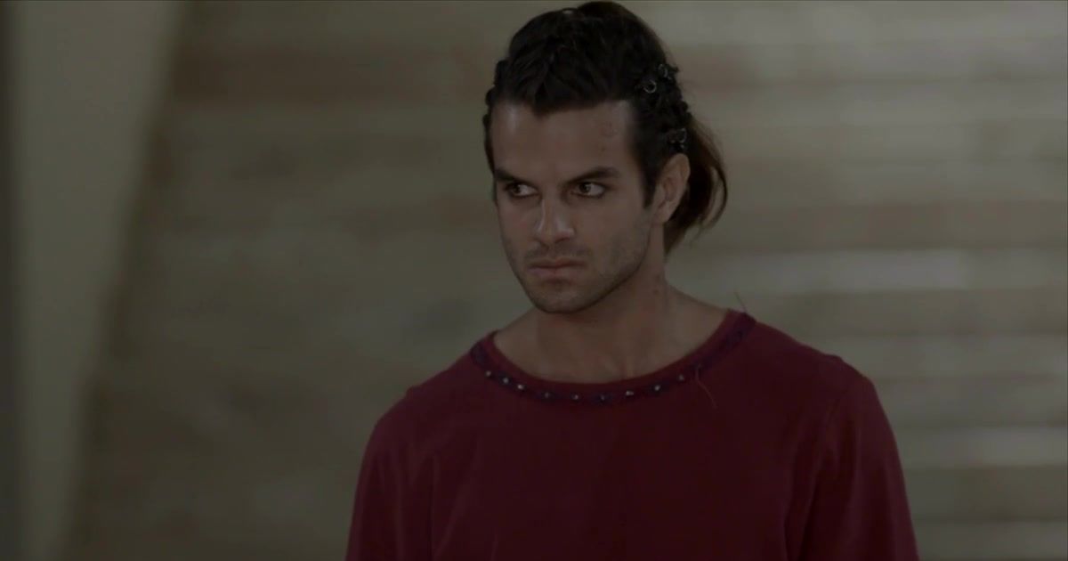 Daniel Blanco interpreta Luciér, vilão da primeira temporada da novela ...