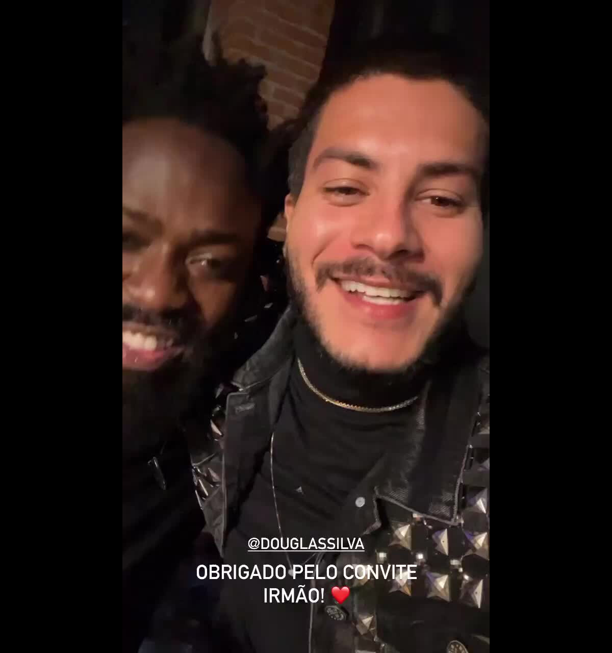 Vídeo: Arthur Aguiar esteve na festa de Douglas Silva no Rio de Janeiro ...