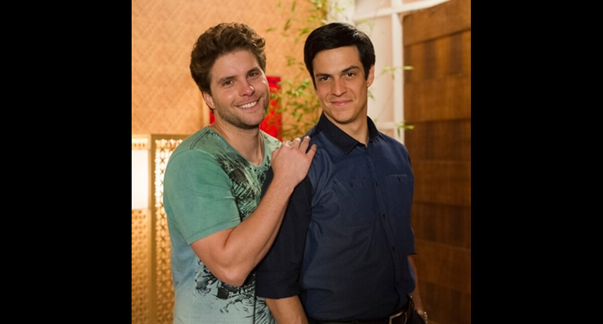 Foto: Beijo de Félix e Niko foi bastante comemorado - Purepeople