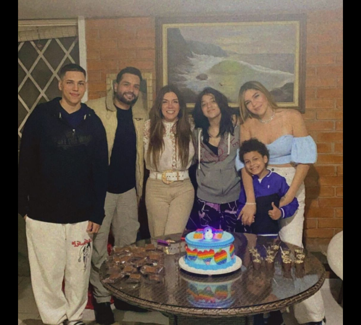 Foto: Filhos de Simony utilizaram as redes sociais para fazer ...