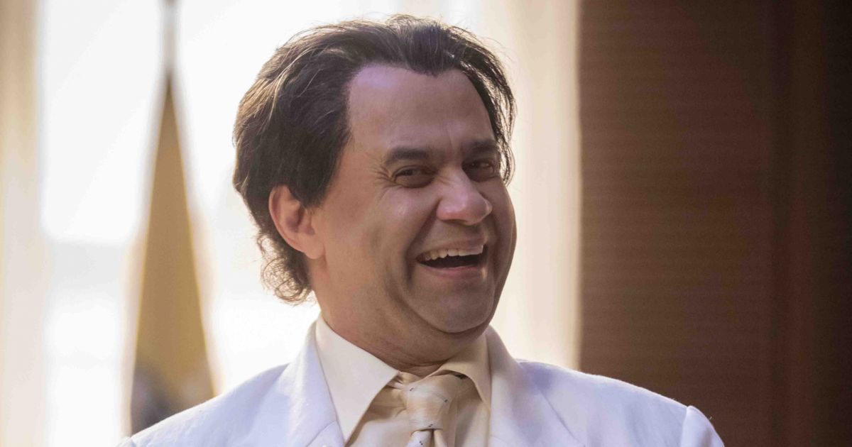 Novela 'Mar do Sertão': Sabá Bodó fica sabendo do que ocorre na festa ...