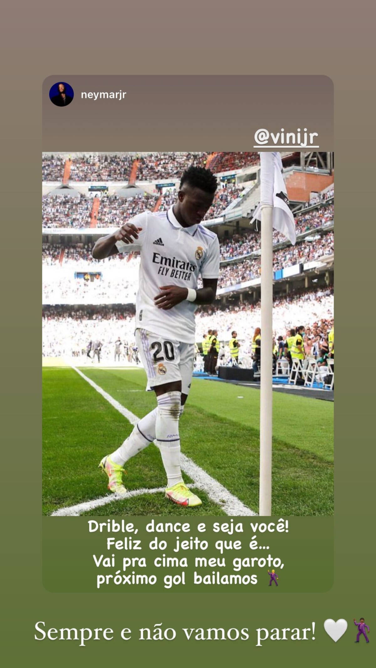 Foto: Após ser vítima de racismo, Vini Jr. ganhou o apoio de outros ...