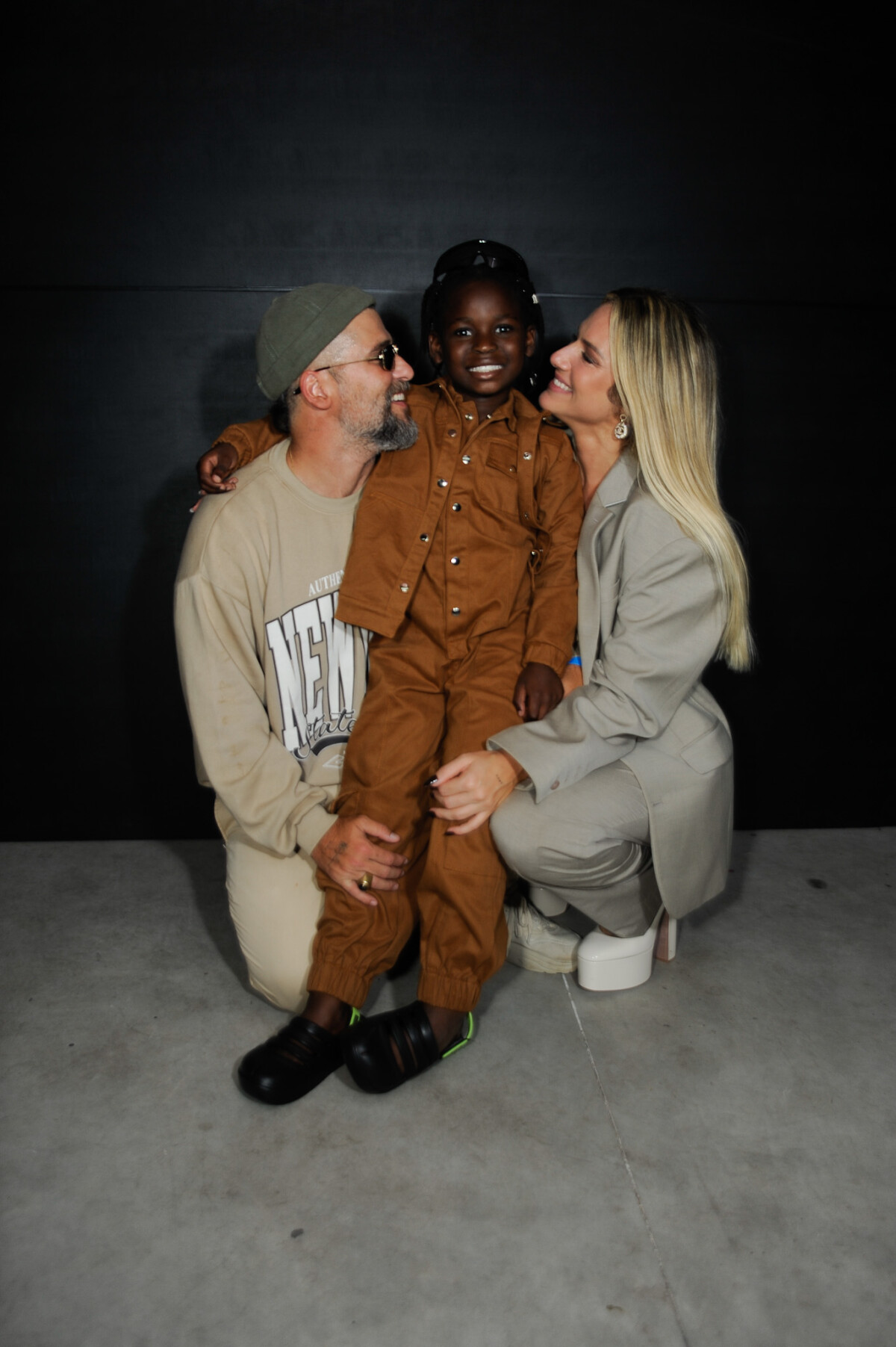 Foto: Bless posa todo sorridente após estreia na SPFW: Giovanna Ewbank ...