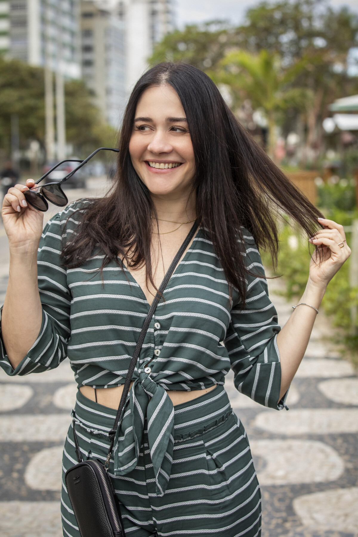 Foto: Guida (Alessandra Negrini) passa a atazanar a vida de Moretti ...