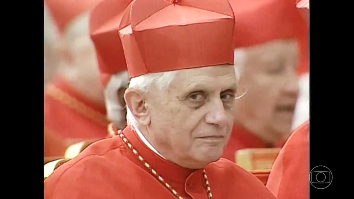 Foto: Morte do Papa Emérito Bento XVI: o alemão Joseph Aloisius ...