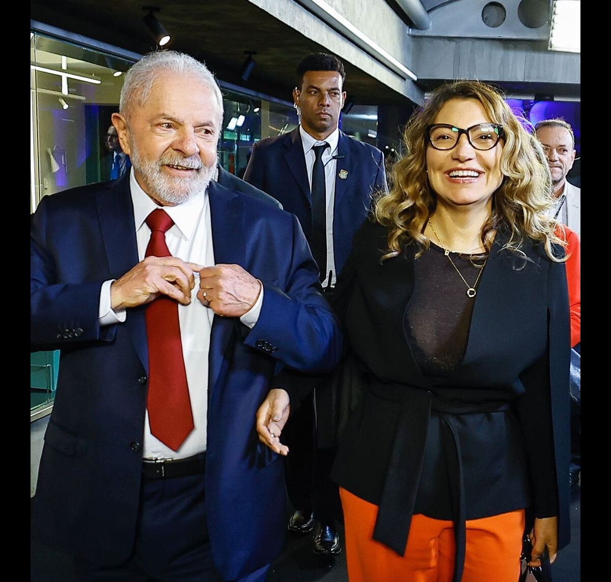 Foto: Os looks de Janja estão mais marcados por cores neutras, apontam ...