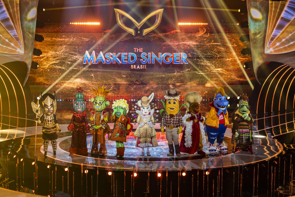 Foto: Galo é finalista do 'The Masked Singer Brasil', que chega ao fim ...