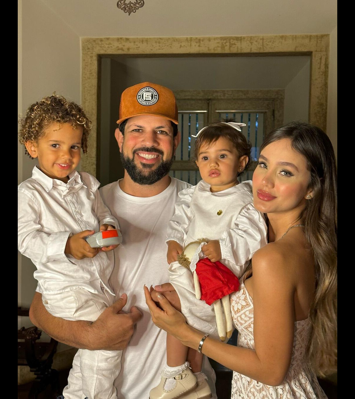 Foto: Biah Rodrigues e Sorocaba são pais de Theo e Fernanda - Purepeople