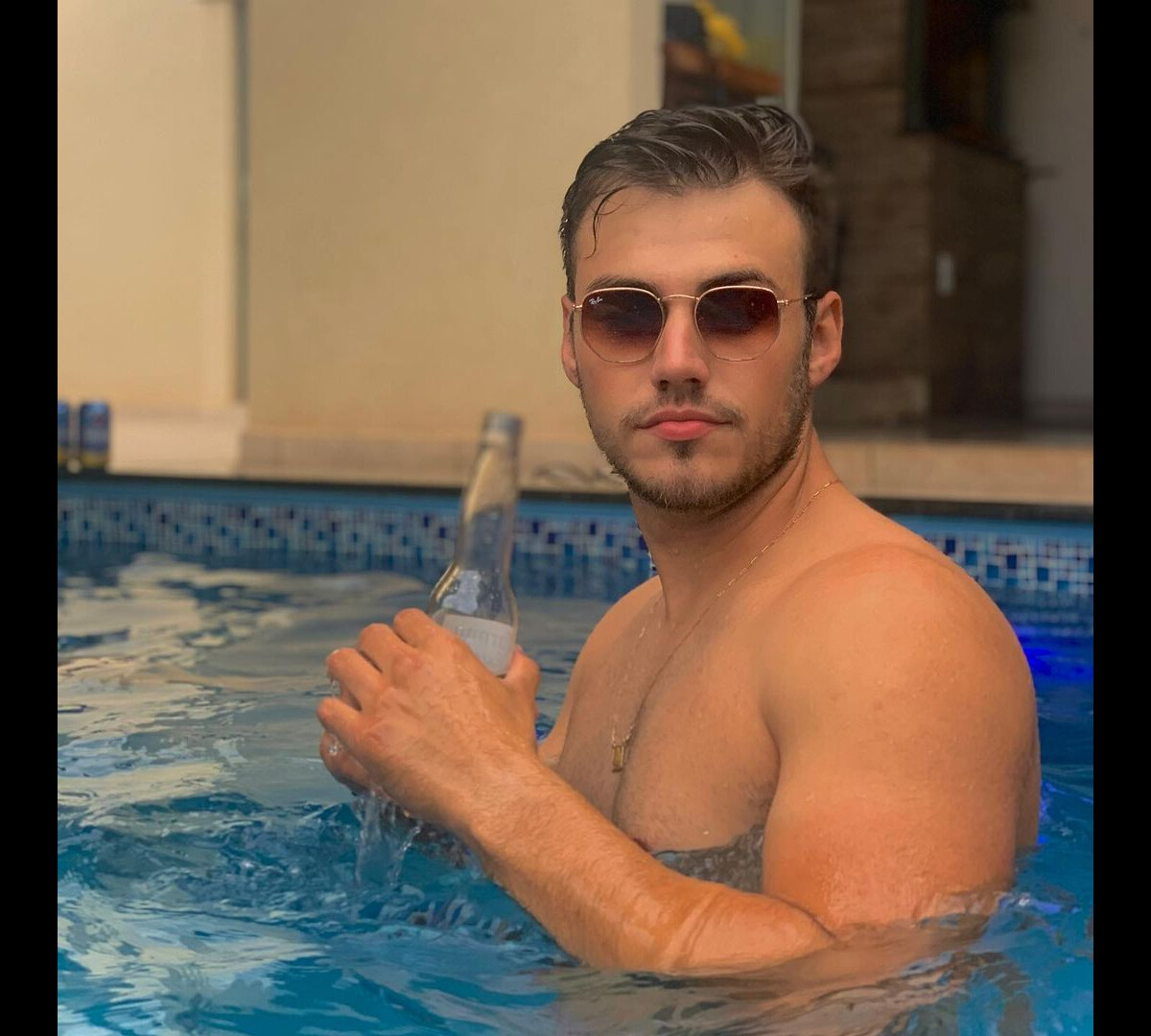 Foto: A pessoa escolhida pela famosa foi Matheus Gabriel - Purepeople