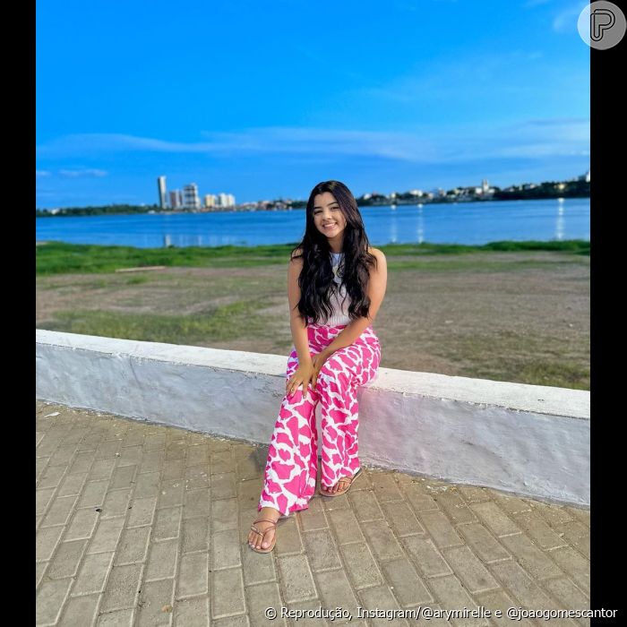 Namorada de João Gomes, Ary Mirelle é influencer e teria se assustado ...