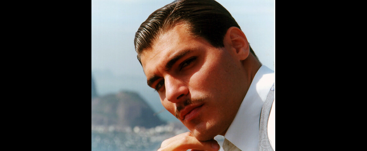 Foto: No ano de 2000, Thiago Lacerda protagonizou a minissérie ...