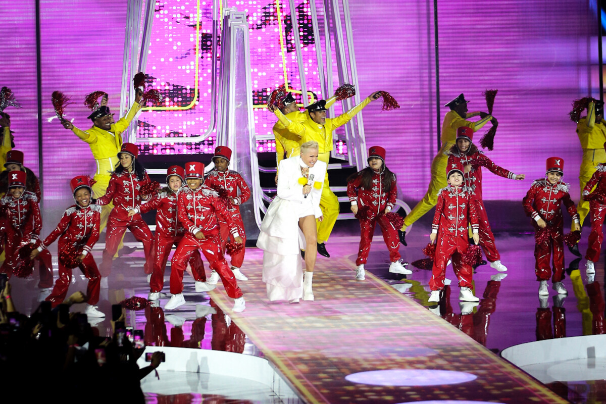 Foto: Xuxa reviveu o 'Ilariê' no 'Criança Esperança' - Purepeople