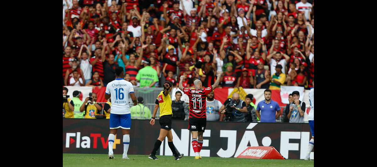 Foto: Flamengo x Internacional pela 21ª rodada do Brasileirão vai ter ...