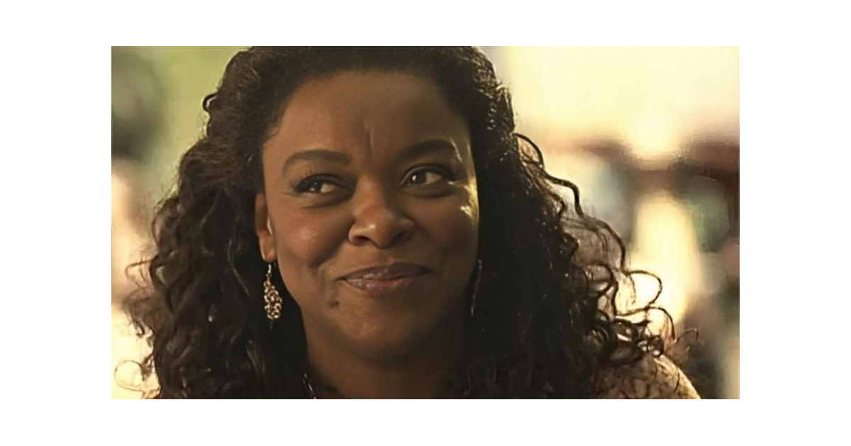 Novela 'Fuzuê': Maria Navalha fica emocionada quando chega perto de ...