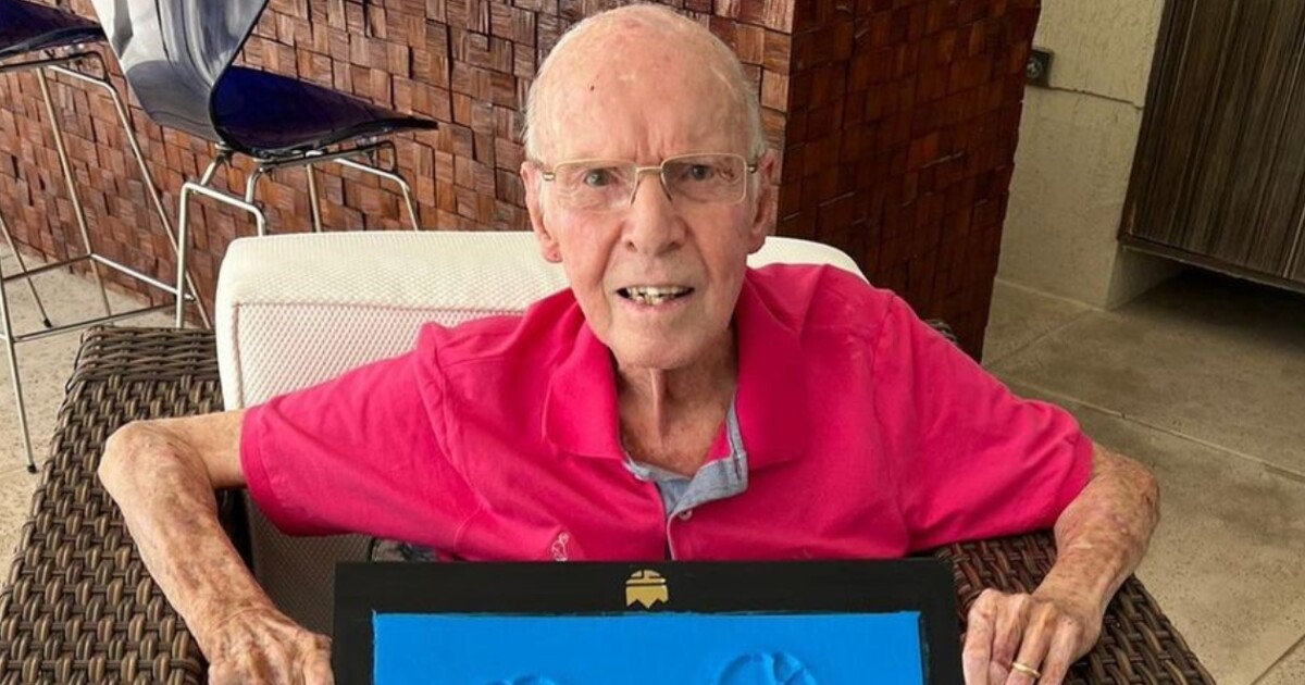 Morre Zagallo aos 92 anos no Rio. Saiba detalhes.: Fotos - Purepeople