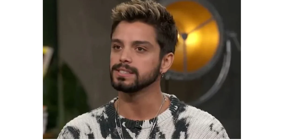 Foto: Em Renascer, Venâncio (Rodrigo Simas) revela a Augusto (Renan ...