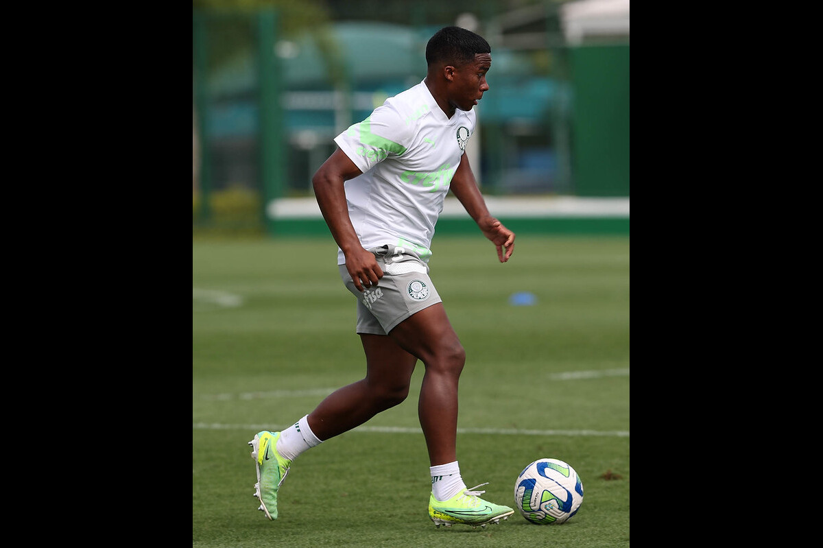 Foto: Endrick faz 18 anos em julho de 2024 e após o aniversário se ...