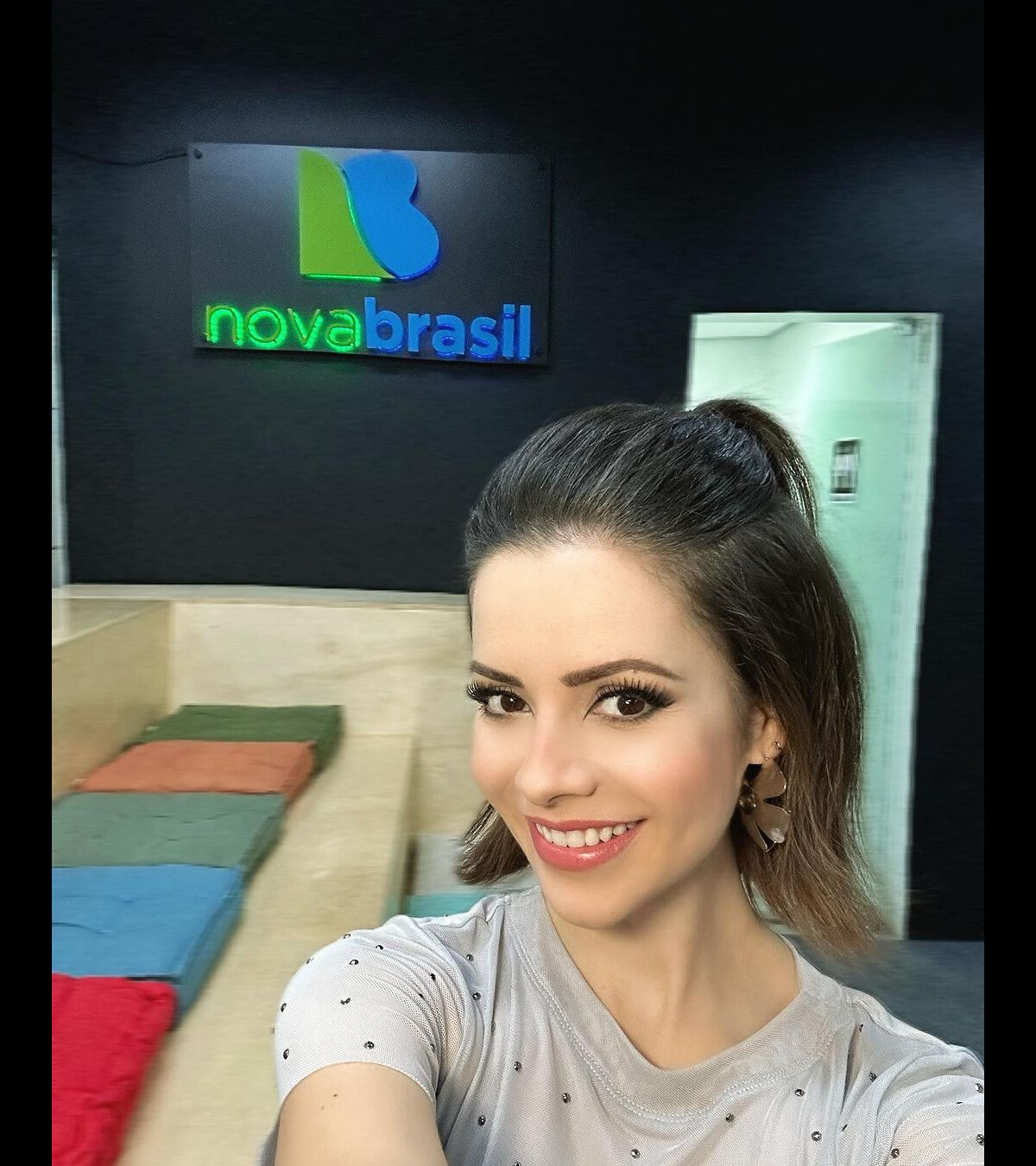 Foto: Segundo o colunista Lucas Pasin, Sandy está usando um perfil fake ...