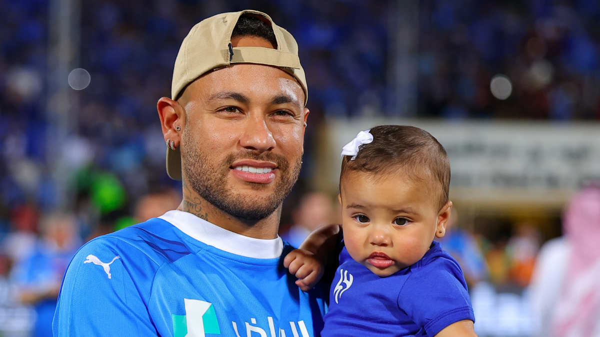 Foto: Mavie, filha de Neymar com Bruna Biancardi, completa 10 meses na ...