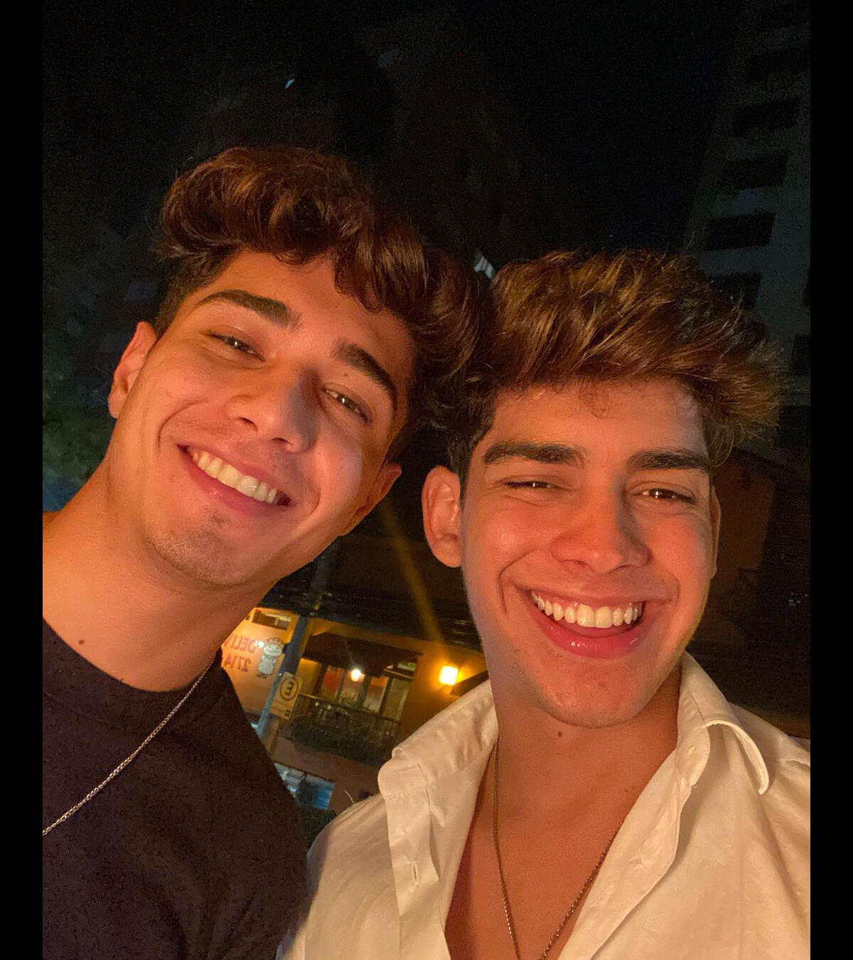 Foto: Ellis Oliver sobre relacionamento homoafetivo do filho ...
