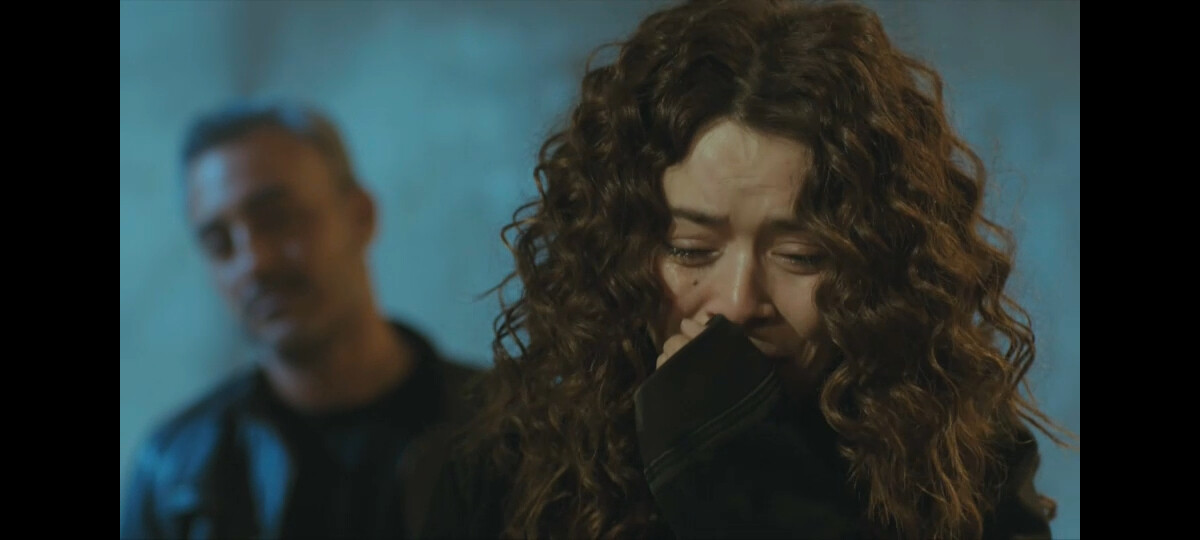 Foto: Hatice revela a Sirin ter ido atrás da outra família do pai de ...