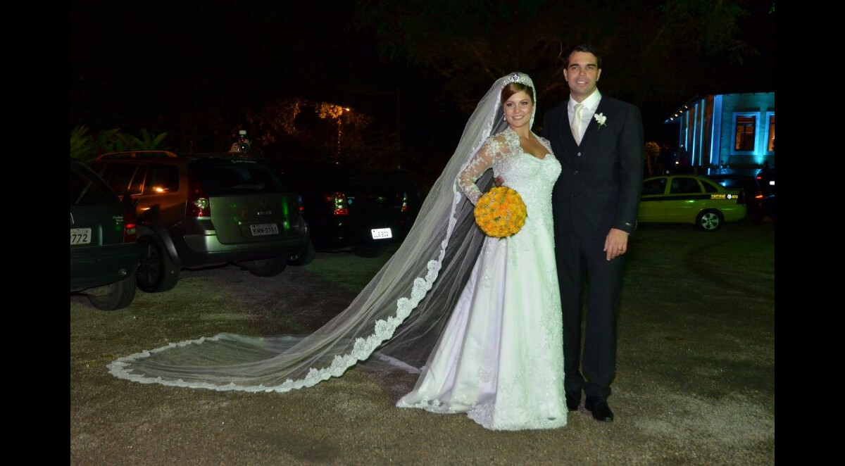 Foto: Barbara Borges e Pedro Delfino já moram juntos desde junho do ano ...