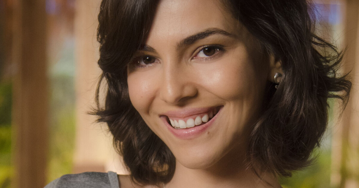 'Flor do Caribe': Mila (Tainá Müller) deixa Hélio frustrado após ...
