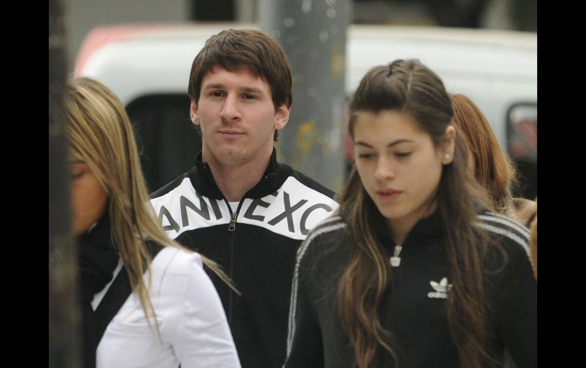 Foto: Ele estava na Polônia, onde aconteceu o amistoso do Barcelona ...