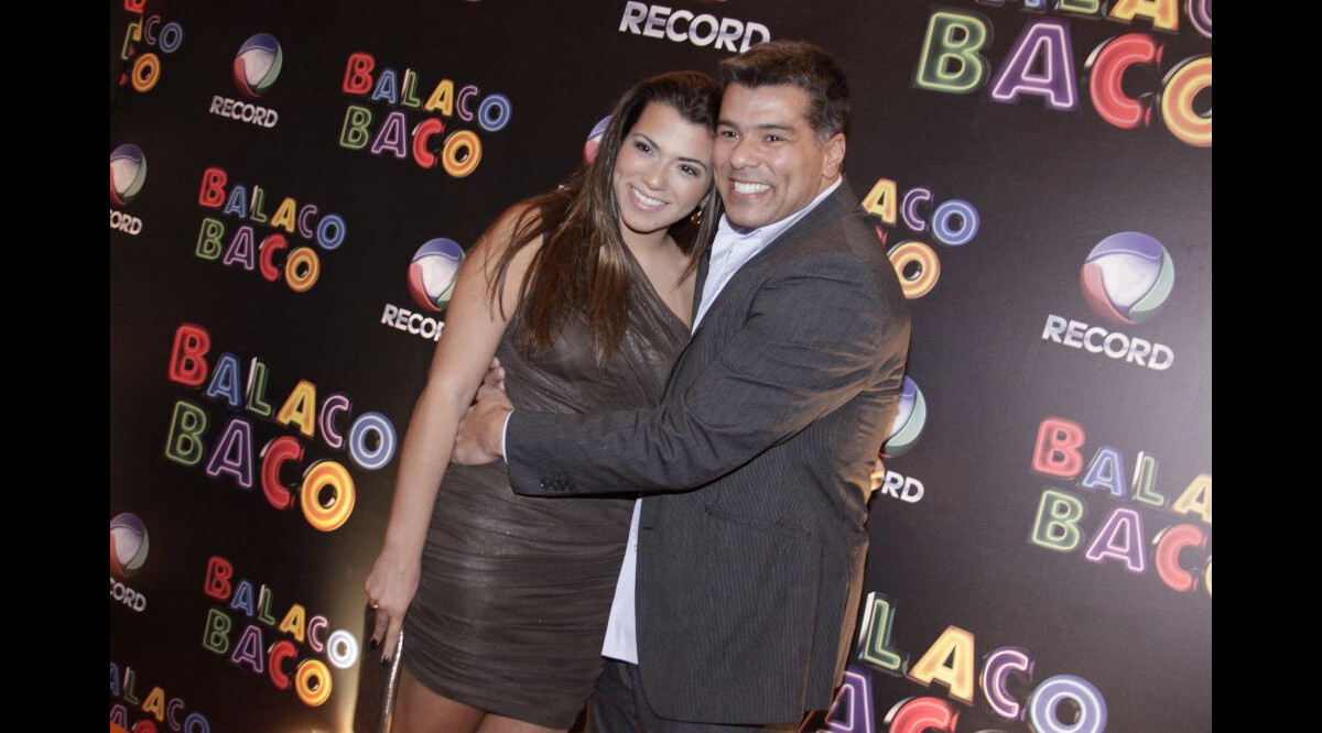 Foto: Petra Mattar diz que não tem contato com o pai há oito meses e ...