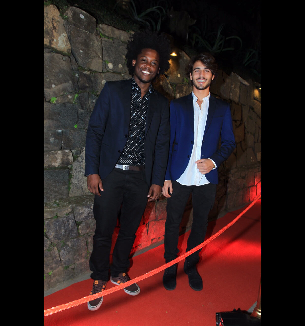 Foto: Brenno Leone foi com o ator Maicon Rodrigues à festa de ...