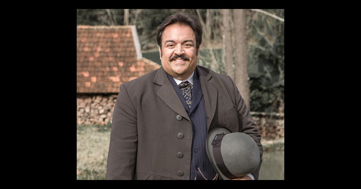 O ator Marcelo Torreão também caiu do cavalo durante as gravações da ...