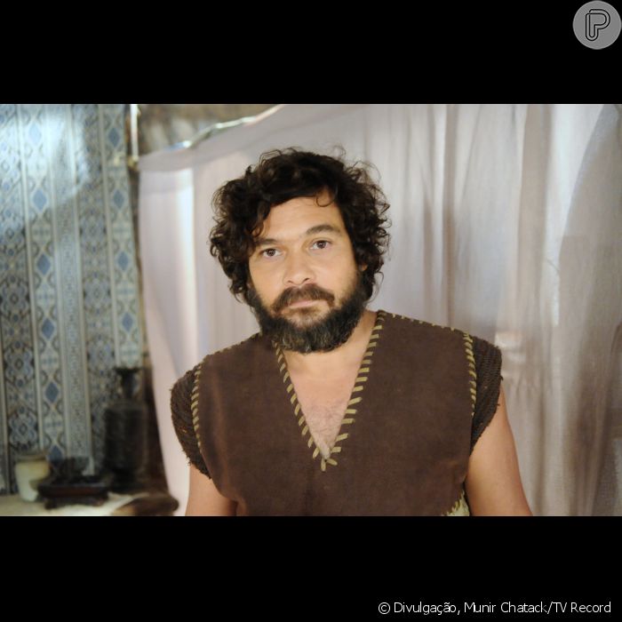 Elói (Claudio Gabriel) escapa de morrer apedrejado, nos próximos ...