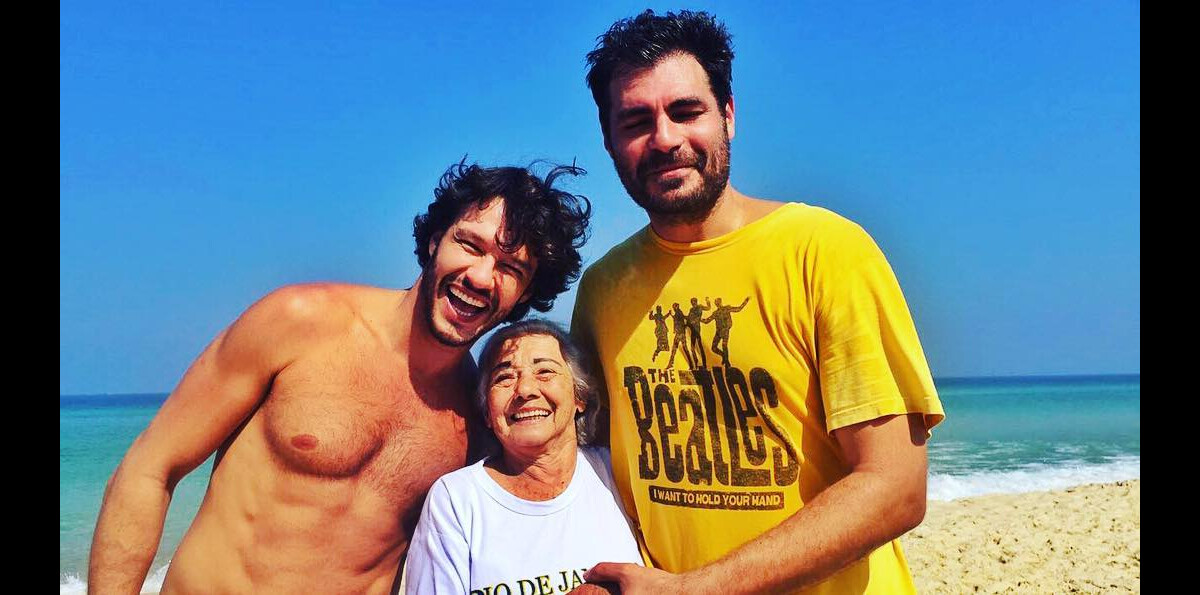 Foto: Nando Rodrigues encontrou Ellen Roche no dia em que levou a avó à ...