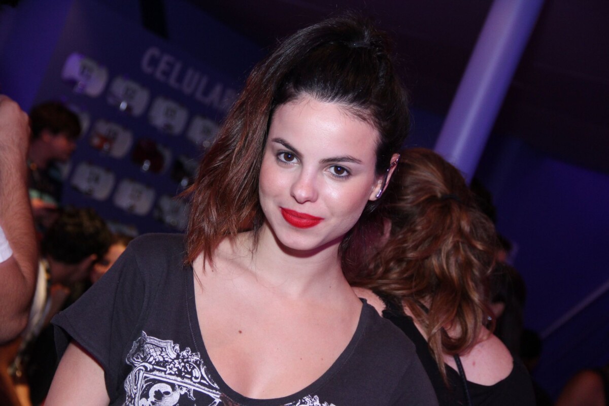 Foto: Sthefany Brito muda o visual - Purepeople
