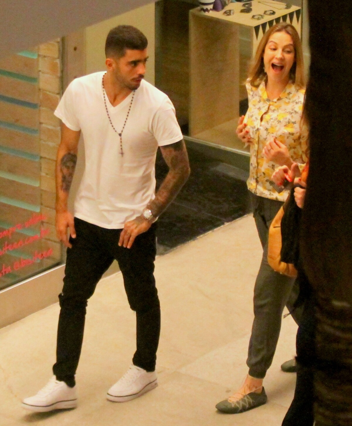 Foto: Tentando reatar o casamento, Luana Piovani e Pedro Scooby têm ...