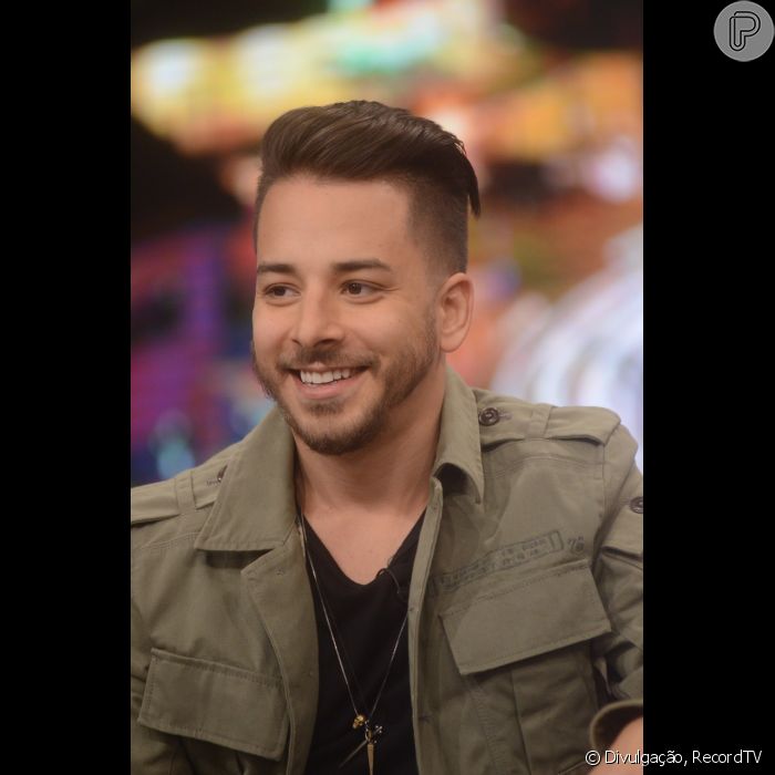 Junior Lima homenageou o filho, Otto, com tatuagem - Purepeople Junior Lima homenageou o filho, Otto, com tatuagem - Purepeople