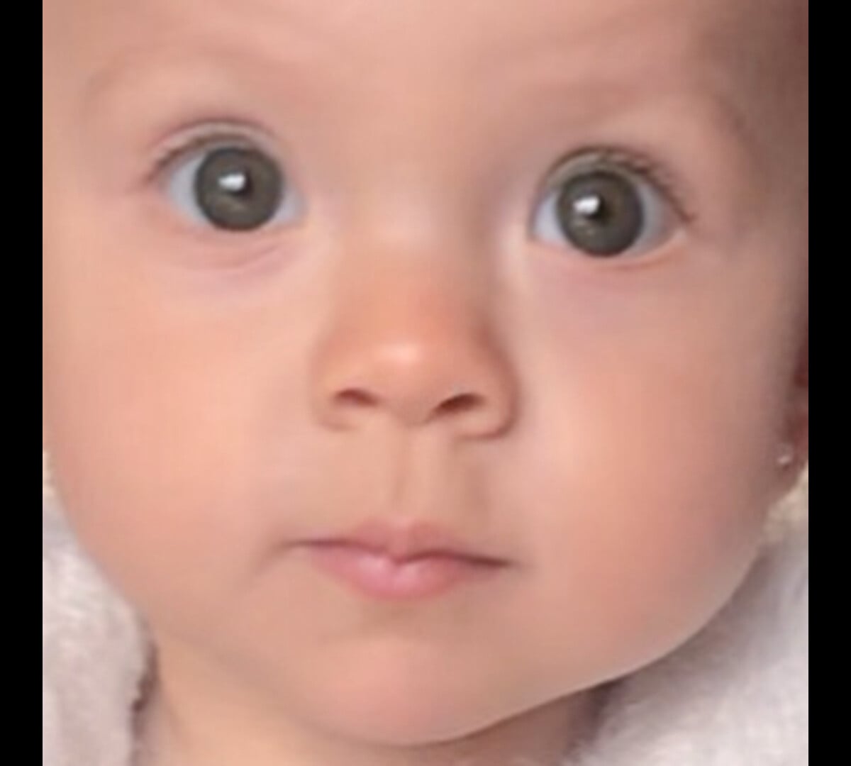 Foto: Manuela vive roubbando a cena nas redes sociais da mãe, Eliana ...