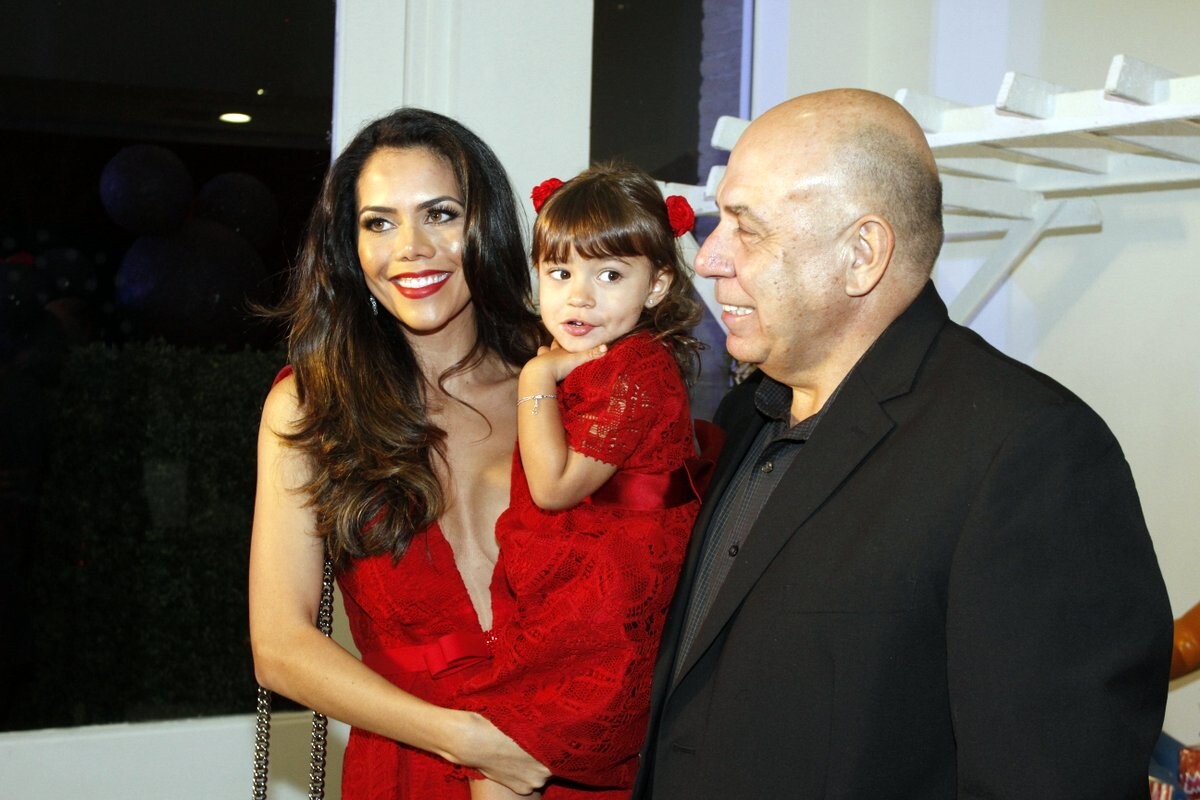 Foto: Daniela Albuquerque e Amílcare Dallevo são pais de Alice, de 2 ...